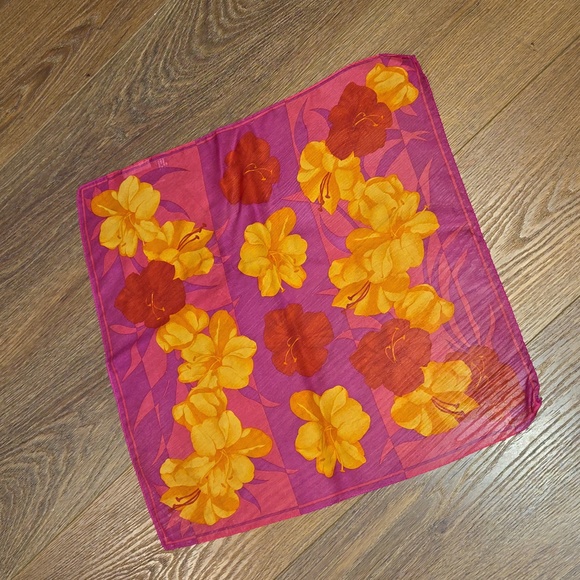 Halston Heritage | Accessories | 2 X 20 Floral Halston Scarf 5947 ...